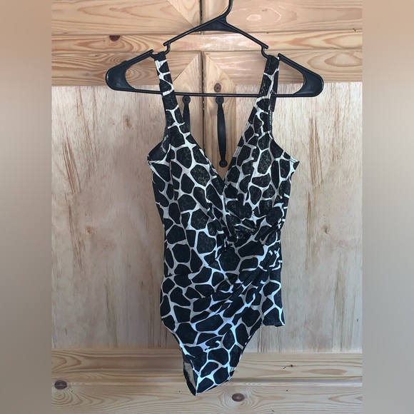 Miraclesuit | Swim | Miracle Suit Animal Printed One Piece Swim Bathing ...